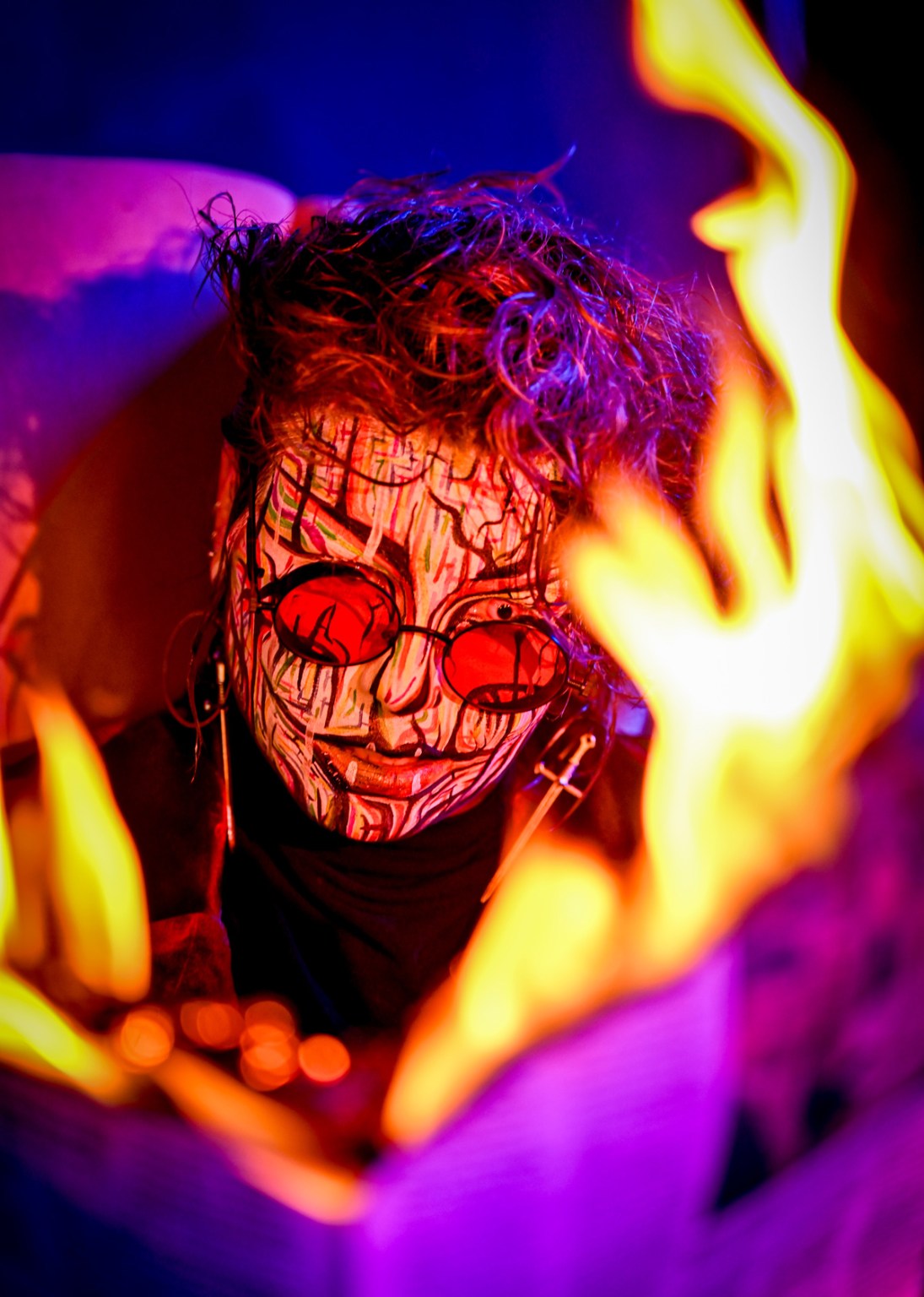 Breaking boundaries: Paxx Headroom's innovative fusion of drag, tech, and performance ...